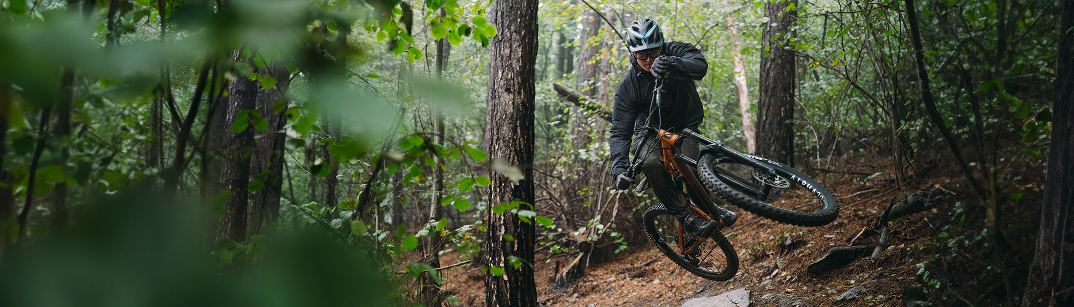 Sonder Evol 160/160mm full suspension aggressive trail bike