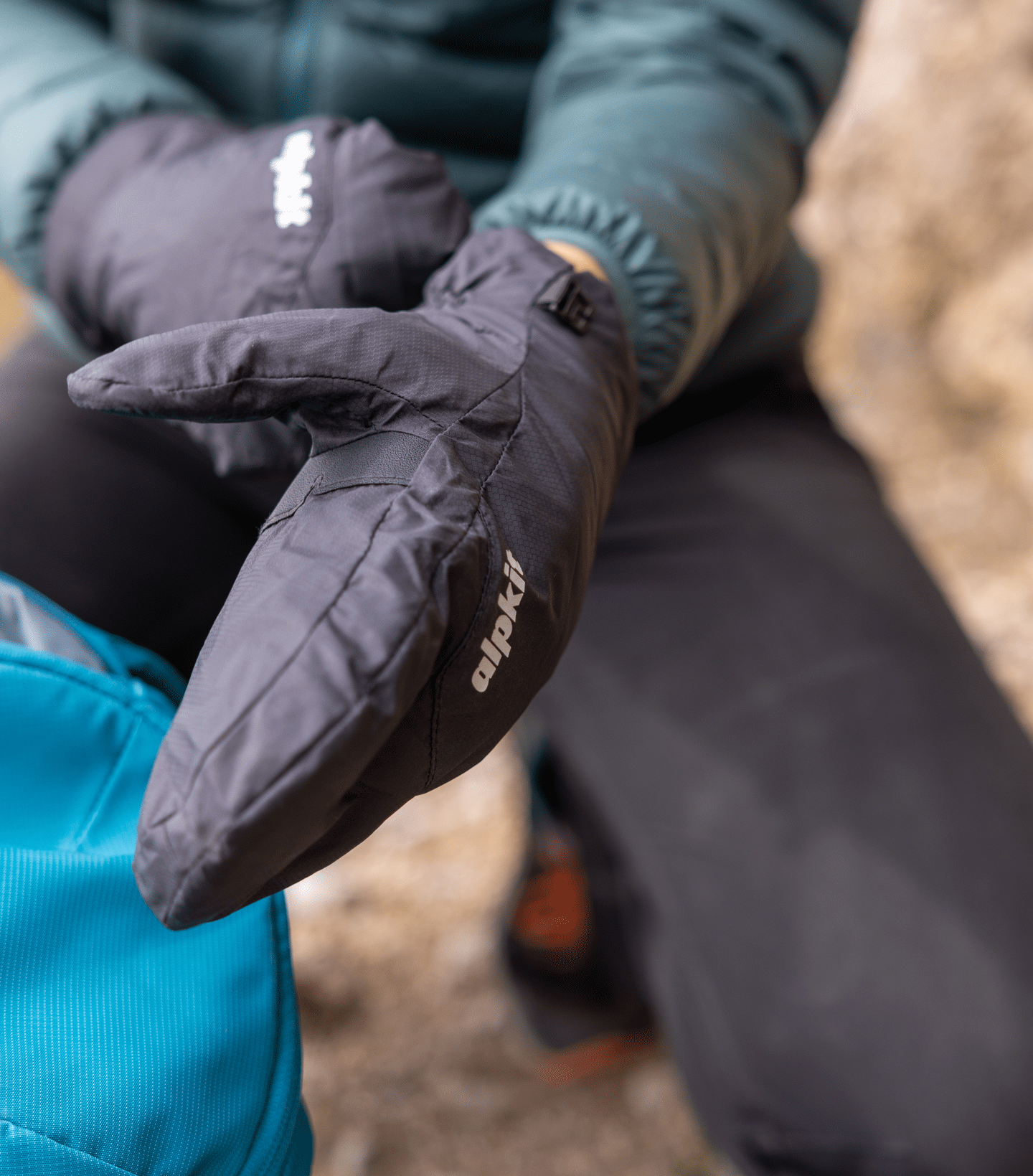 Sheil Mitt | Packable Winter Mitt