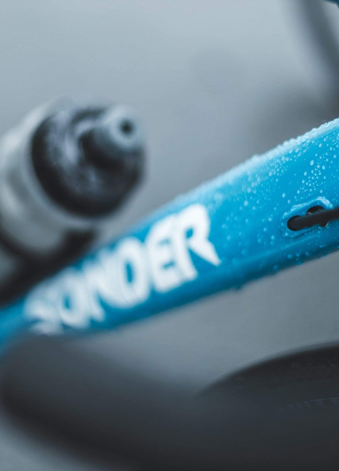 Sonder Colibri Al Frame and Fork