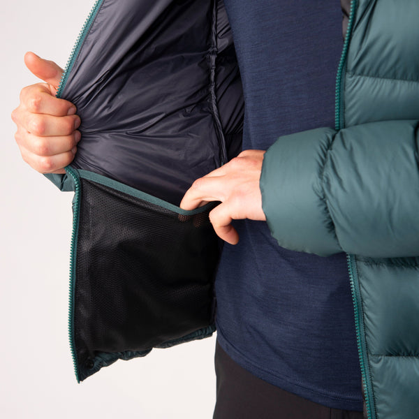 Mens Fantom Insulated Jacket: Conquer Cold Weather with Confidence