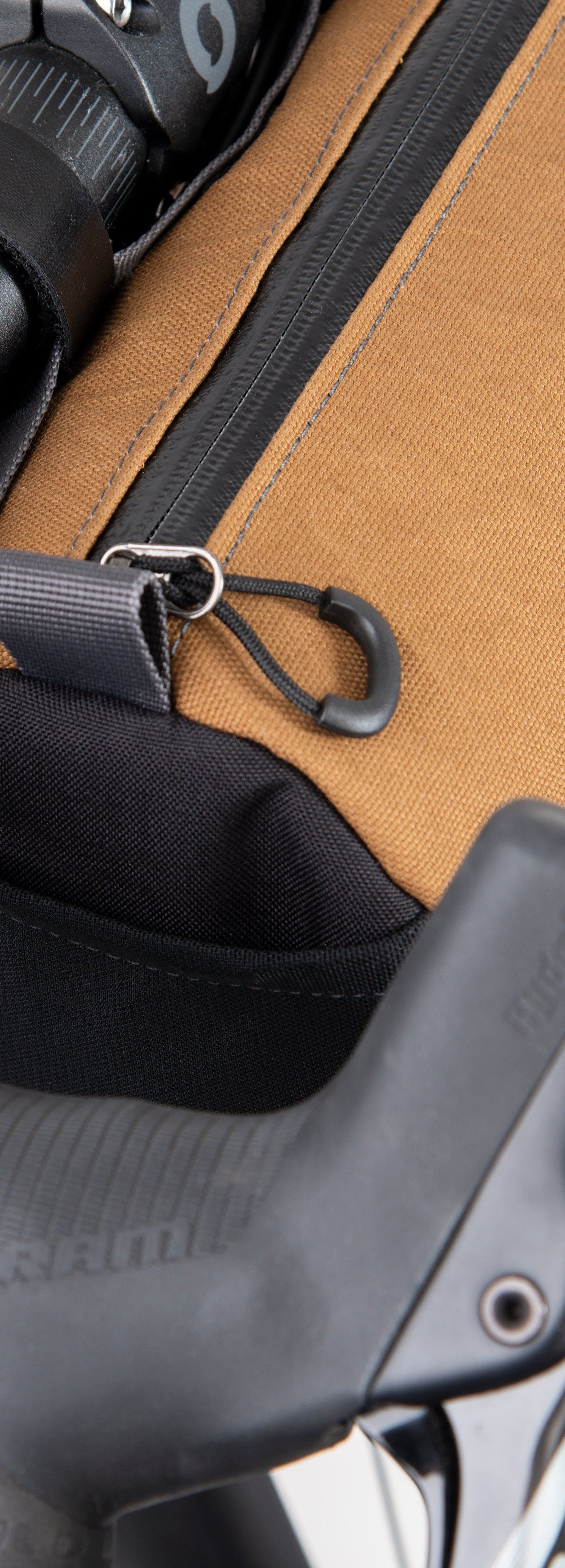 Toploader | 4L Canister Handlebar Bag